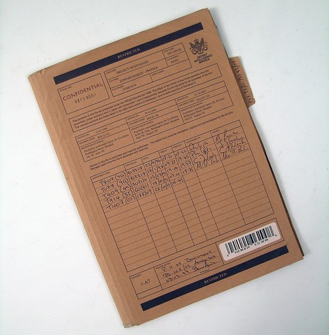 Red 2 - Red 2 Bailey (Anthony Hopkins) Documents Movie Props #1 Movie ...