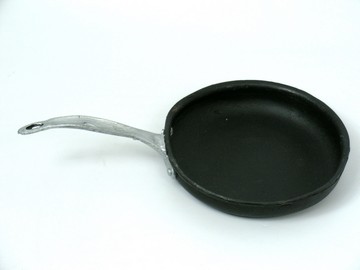 Scary Movie 5 - Scary Movie 5 Frying Pan Movie Props #1 Movie Props ...