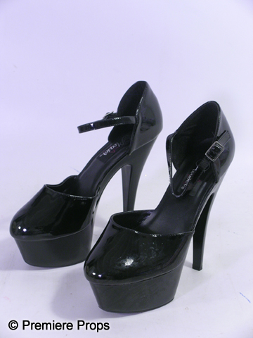 Hollywood Backlot - Gamer Angie (Amber Valletta) Latex Dress Movie ...